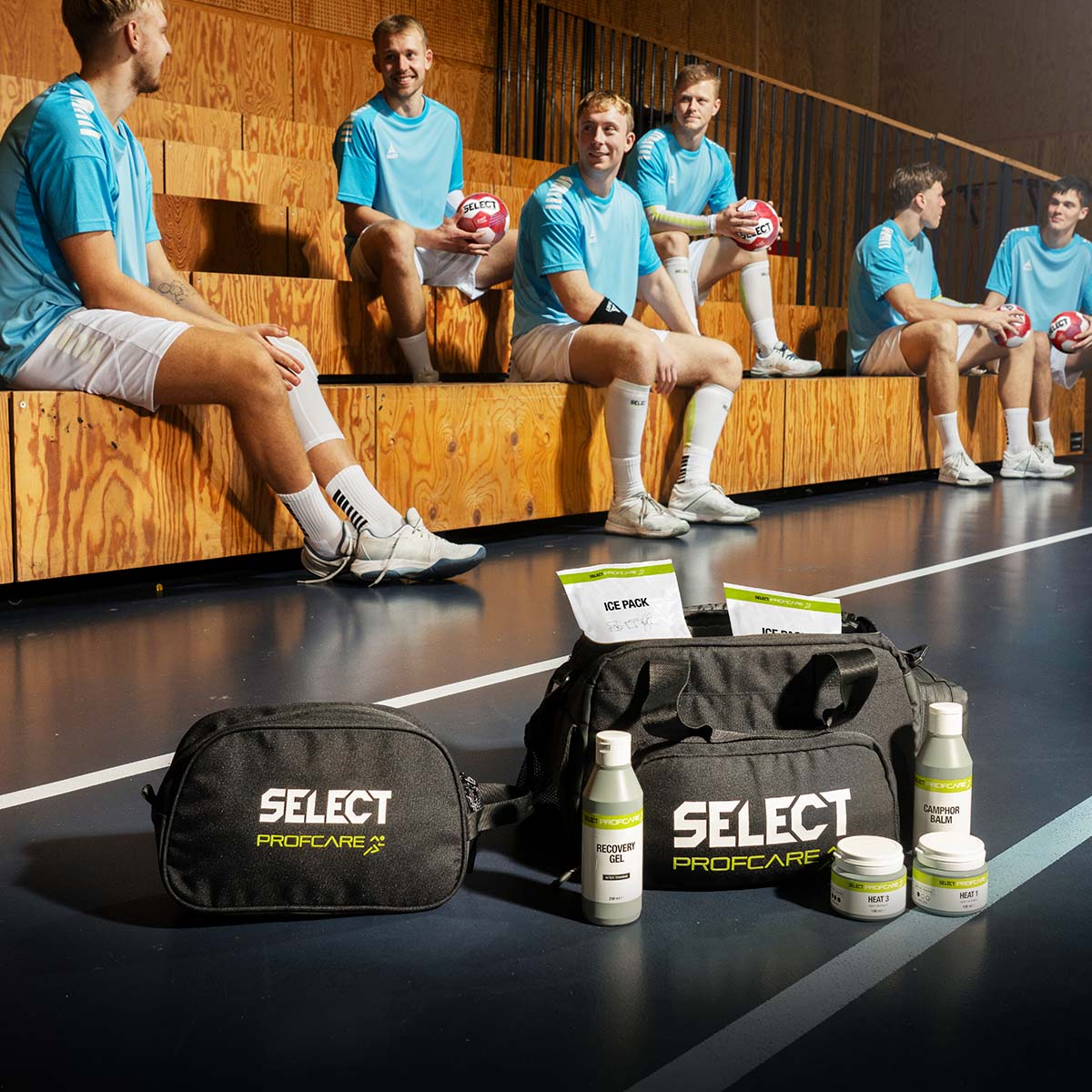 Medicinväska fotboll eller handboll - Var redo här spelarna behöver vård